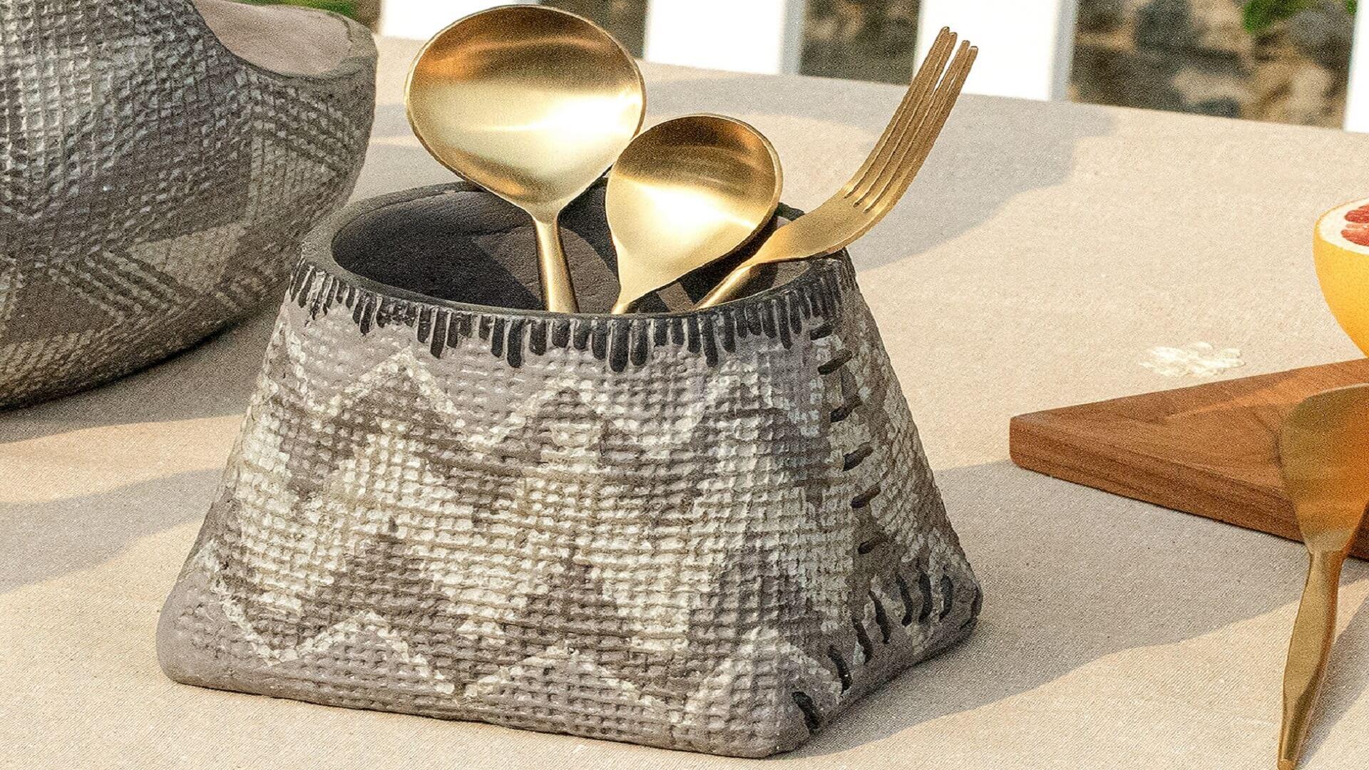 Reasons Why Cutlery Stands Matter in Your Kitchen – ellementry