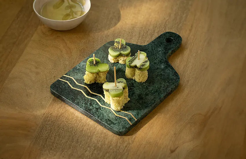 Why are Cheese/Bread boards Ideal for Presents? – ellementry