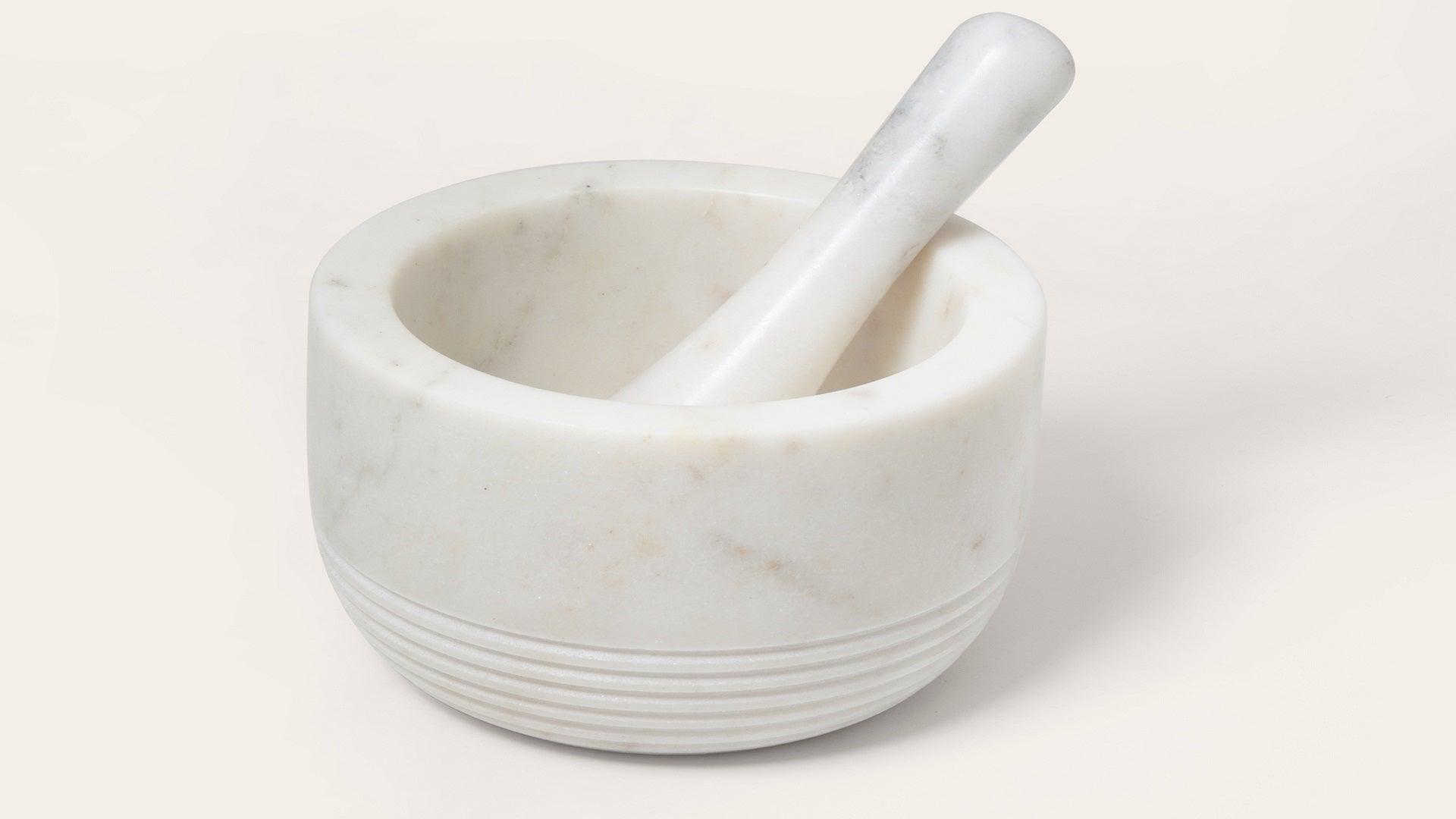 Mortar & Pestle vs Grinder : What’s better – ellementry